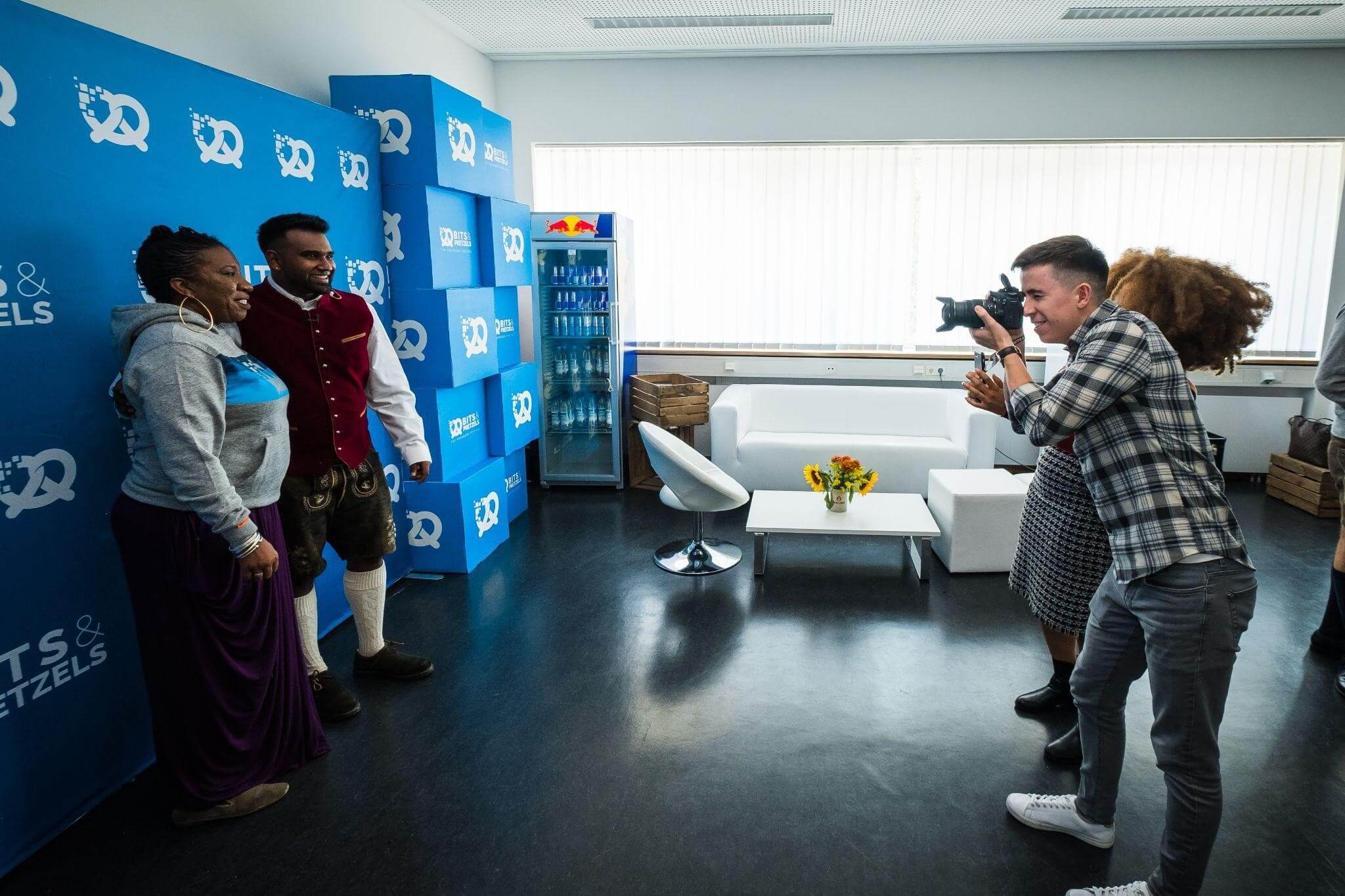 Become More Confident on Camera – Tips from an Introverted Emcee